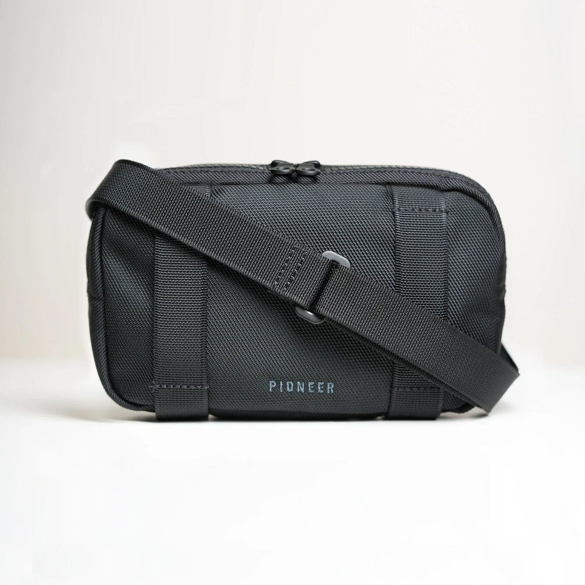 Safari Sling – UrbanCred